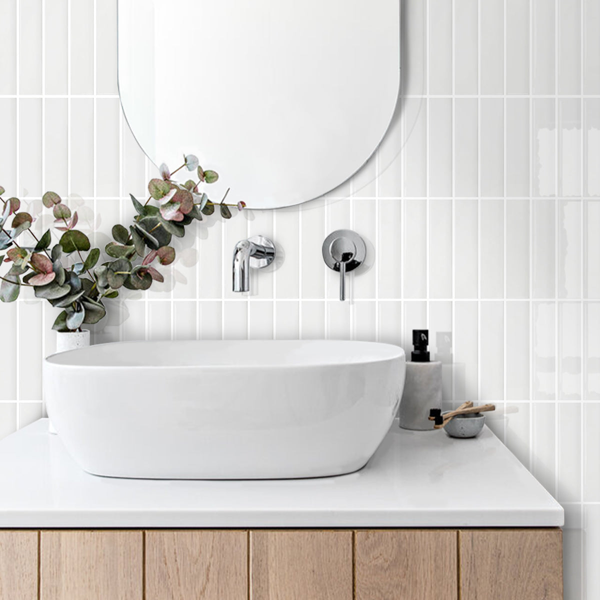 White Linear Peel and Stick Backsplash Tile – Commomy